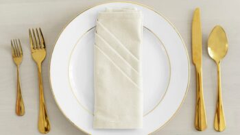 食事マナーの基本とは？NG例を知って正しい所作を身につけよう - SugarDaddy(シュガーダディ)